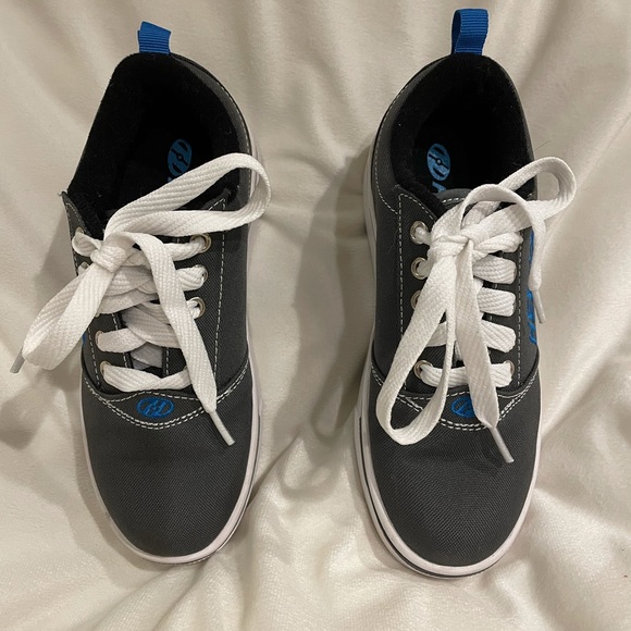 Heelys | Shoes | Heelys Gr8 Pro 2 Grey White And Royal Skate Shoe ...